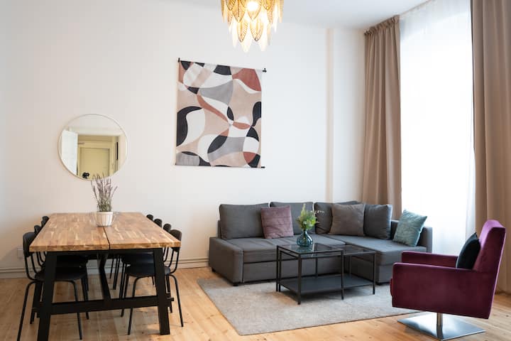 * Hipspot Berlin Mitte R3 * - Berlin