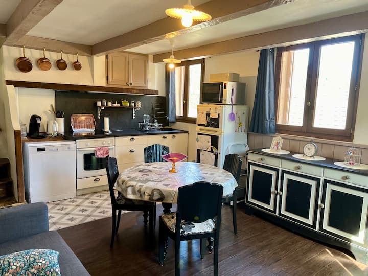 Vintage 4 à 6 Pers | Central, Rénové - Briançon