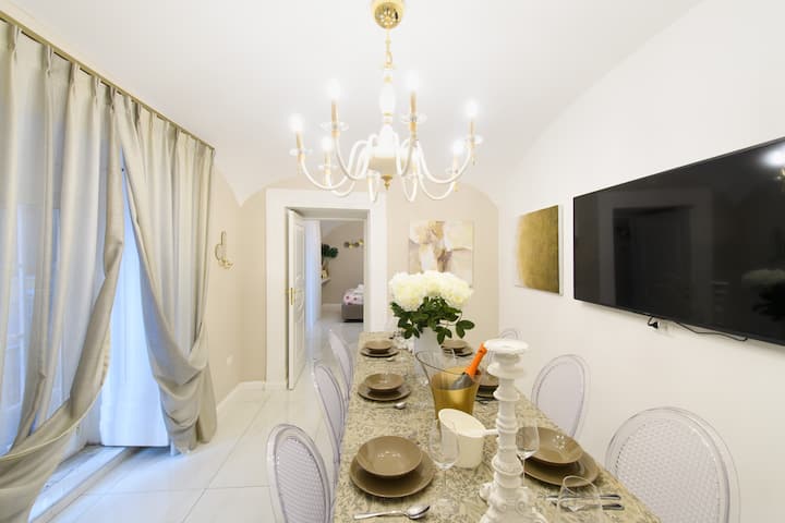 Gran Maison Toledo Parfait Pour Les Grands Groupes - Napoli, İtalya