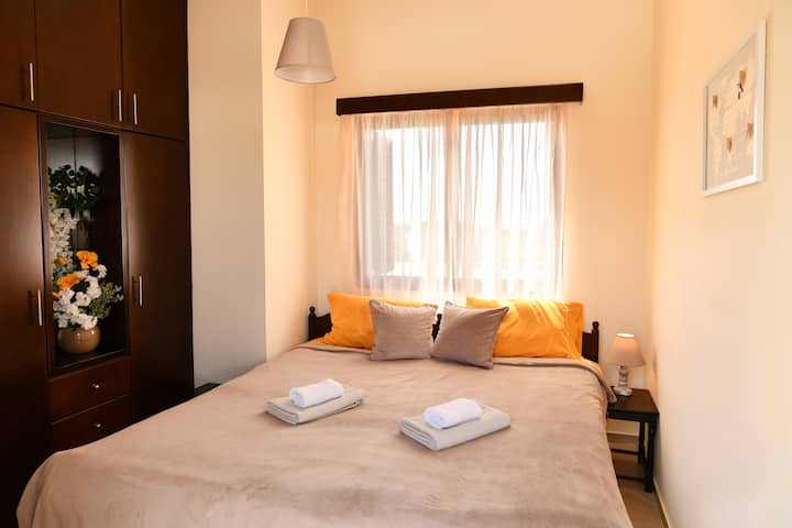 Apartment By The Sea - Kato Paphos