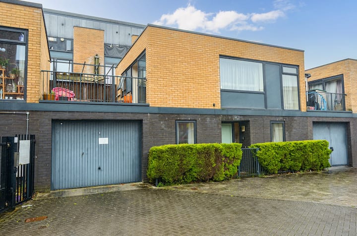 Unique House In  Southampton City Center - 修咸頓