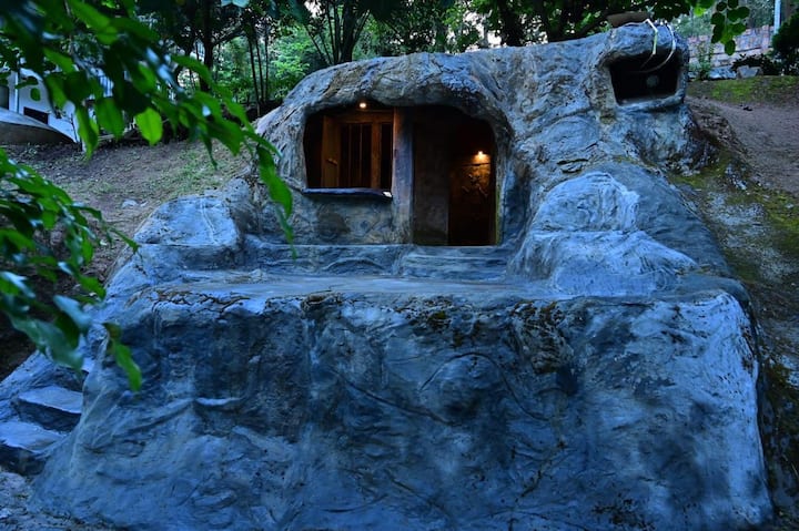 Heaven Club Cave Stay - ワイナード