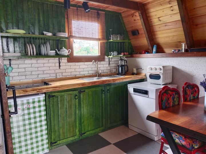 Tenora 3 Havuzlu Müstakil Büyük Bungalow - Ardeşen