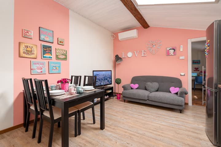 Near The City Center + Free Parking | 4 Guests - Bergamo