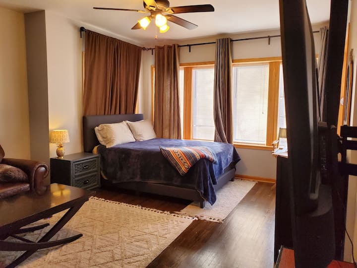 Bright And Spacious Room Deluxe - Chicago