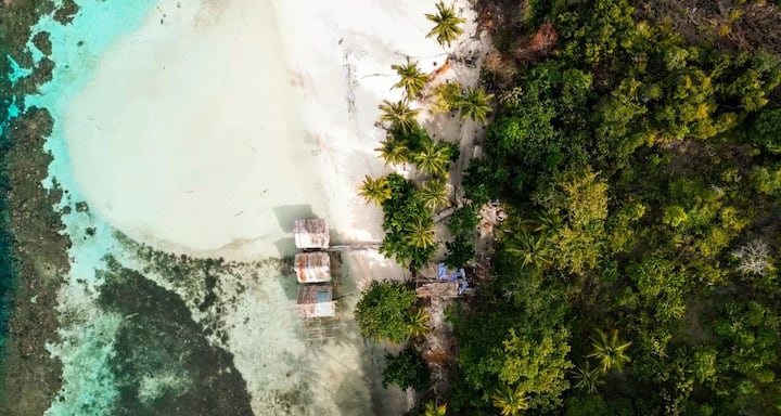 Raja Ampat Regency Vacation Rentals & Homes - Indonesia | Airbnb