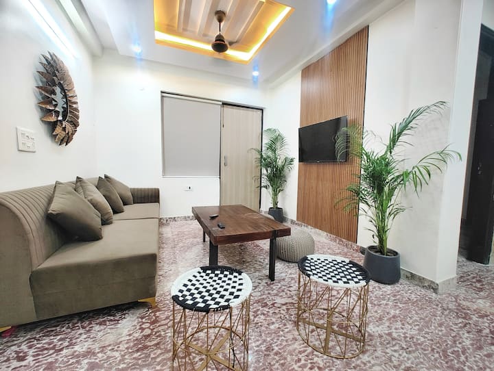 3bhk Apartment- No Party - Delhi