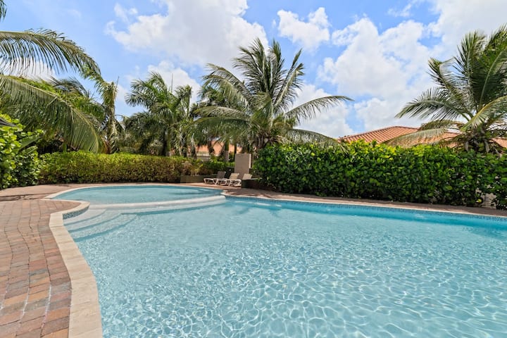 Vacation Home - Vredenberg Village - Swimming Pool - Curaçao