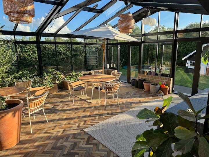 Moderne Familievenlig Villa - Ribe