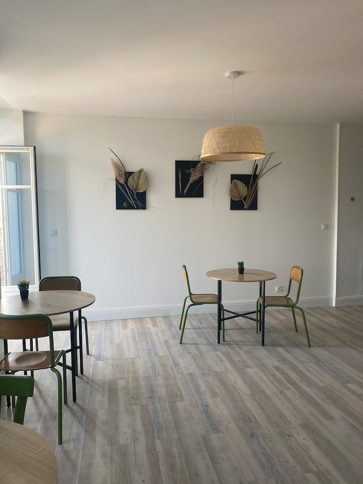 Chambre (2) Avec Salle Bain Privée Louhans Centre - Louhans