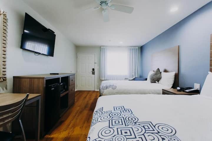 2 Units | Scenic Marina View At Cozy Inn In Kemah - Seabrook, TX