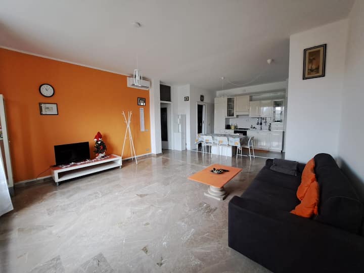 Guest House Lory A 2km Dallo Ieo E 5km Dal Duomo - Milan