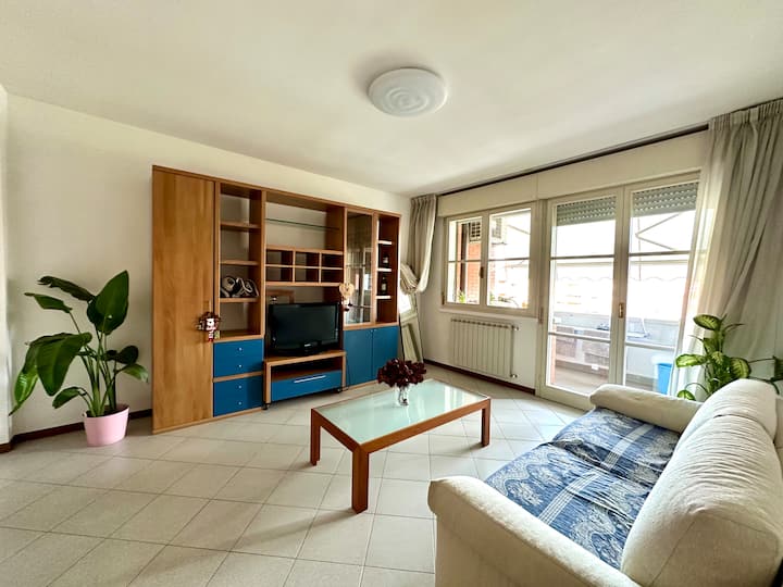 Appartamento Tranquillo E Luminoso A Firenze - Prato