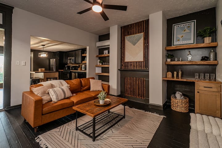 The 502 Hideout - Downtown Louisville/sleeps 6 - Louisville, KY