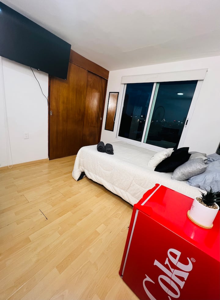 Habitación Independiente A 5 Min De Angelopolis - Puebla