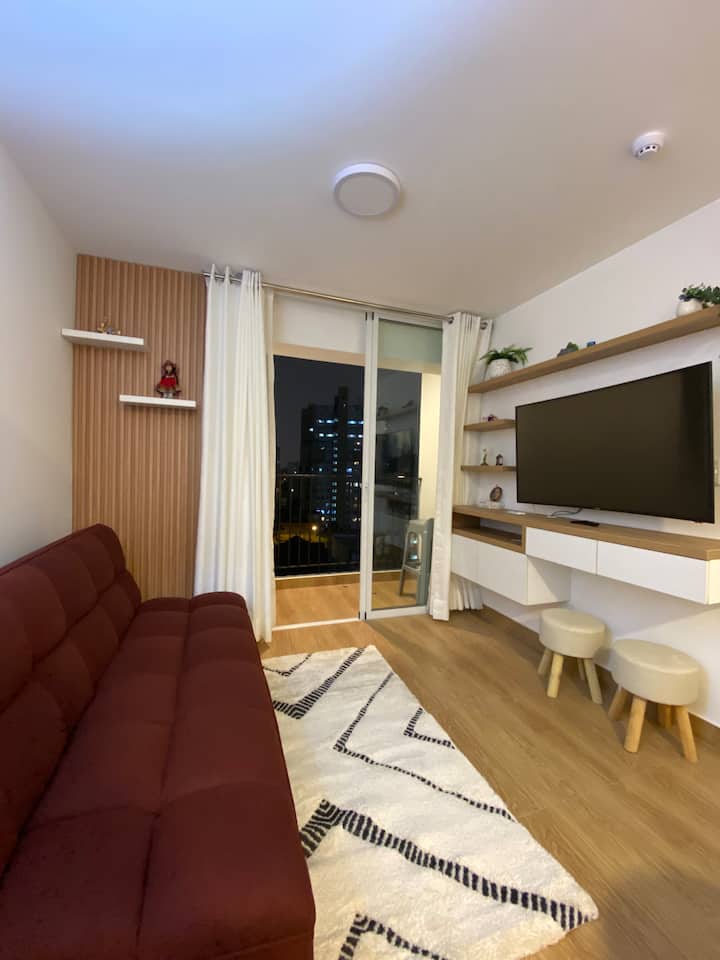 Apartamento En Arenales Cerca Lince Essalud - Lima