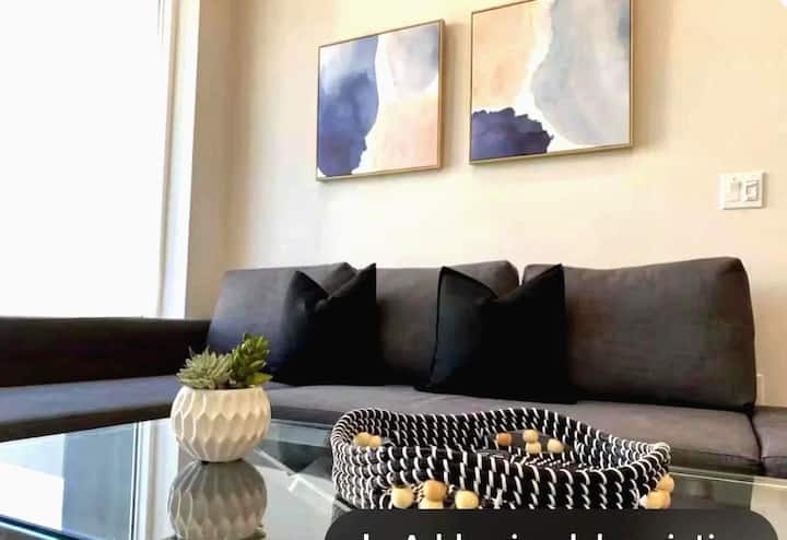 Hollywood Hideaway Suite - Hollywood, CA