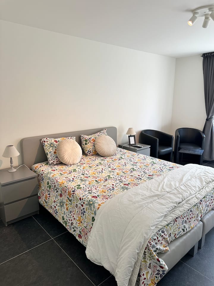 Slaapkamer In Villa Tim - Riemst