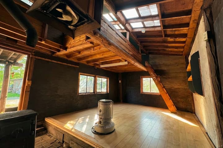 【十勝】1〜8名/薪ストーブバンガロー - Obihiro