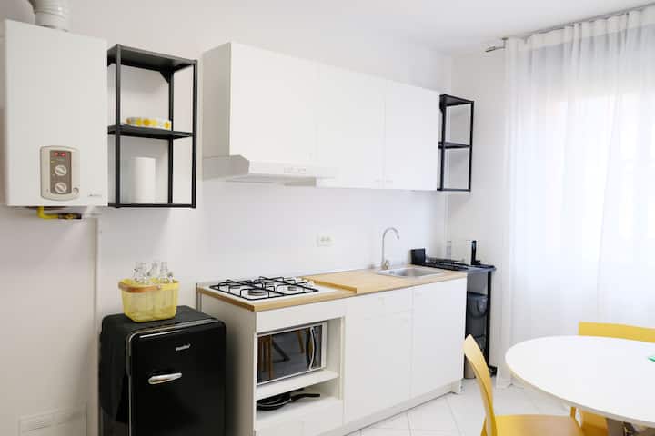 Fred House  800mt Dalla Stazione - Monza