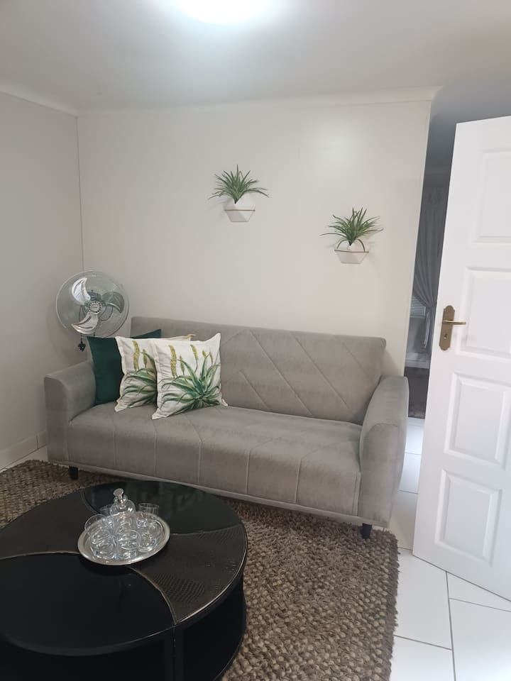 Fully Equipped Self-catering - Bloemfontein