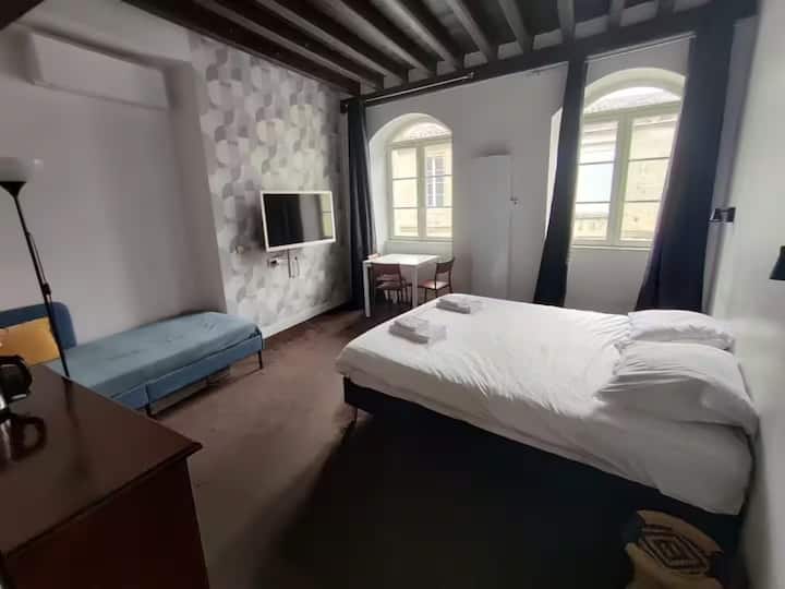 Charmant Studio Aux Chartrons Avec Climatisation - Bordeaux