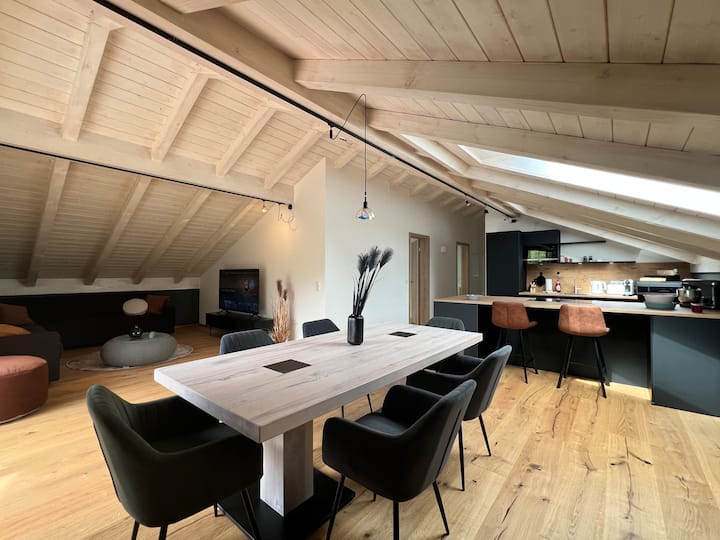 Stay Nice: Suite * 2schlafzimmer * Balkon * 65“tv - Dorfen