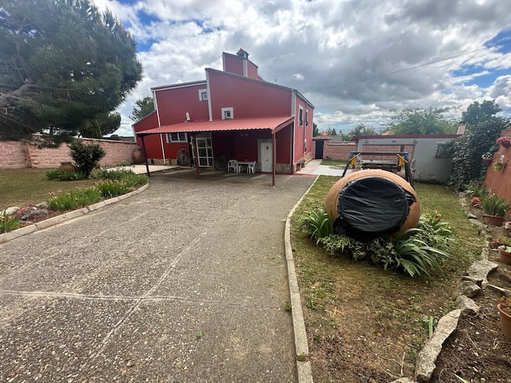 Casa Rural La Picotilla. Antes Lentini - Ávila‎