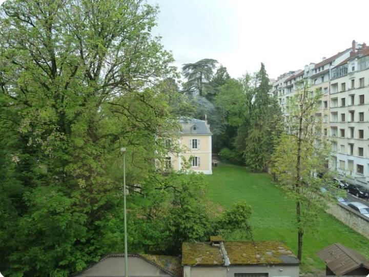 Appartement Deux Chambres, Proche Lac Et Ville - Sévrier