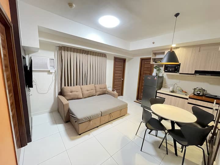 Kr’s Cozy 2-bedroom Unit At Horizons 101 - Cebu