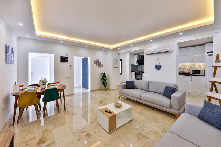 Mavi Suit;eşsiz Ve Lüks Tasarım Ayrıca Merkeze 5dk - Kalkan