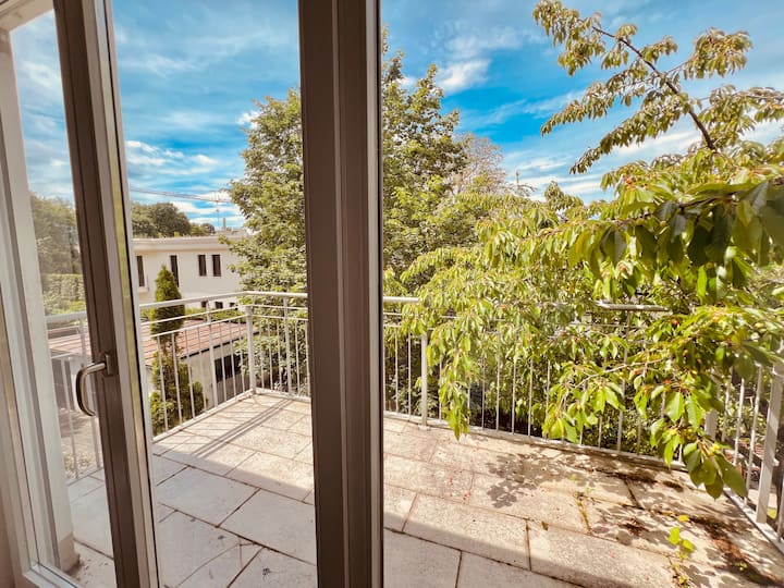 Charming Apartment At Castle - Karlsfeld