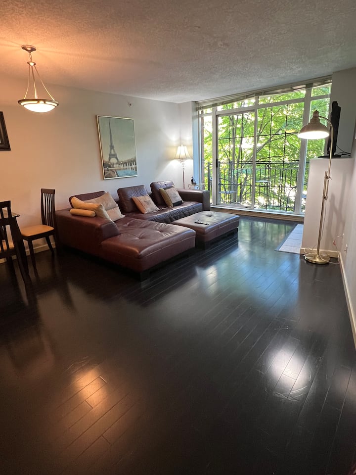 Walk To Beacon Hill Park - Saanich