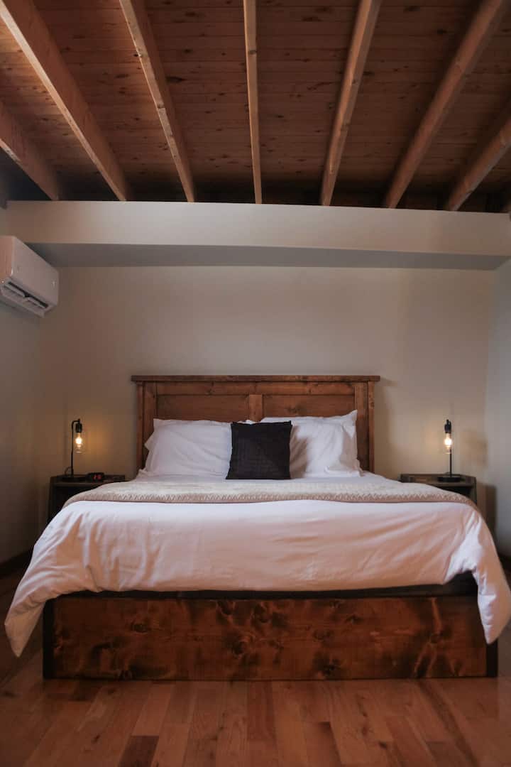 A Country Home Inn The City 
The West Wing - Charlottetown