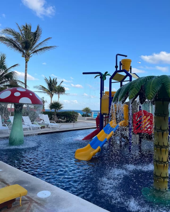 Departamento Con Vista Al Mar Cancún Z.hotelera. - Cancún