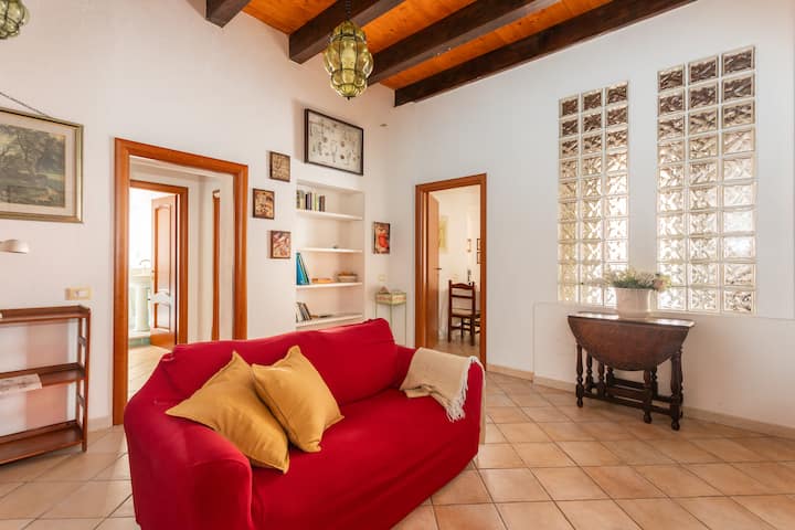 Domus Prenda-centro Storico A Due Passi Dal Porto - 卡尼亞裡