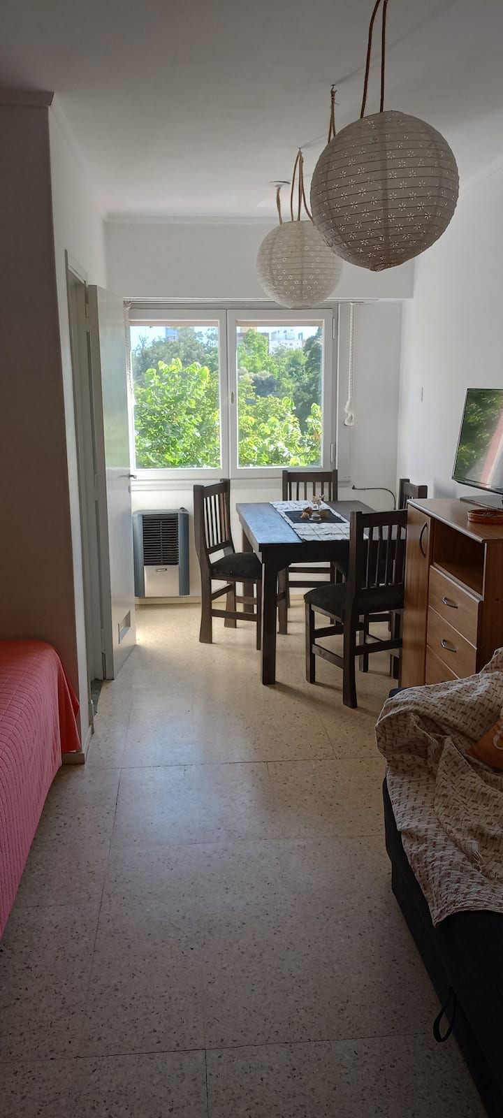 Monoambiente Frente A Plaza Mitre - Mar del Plata