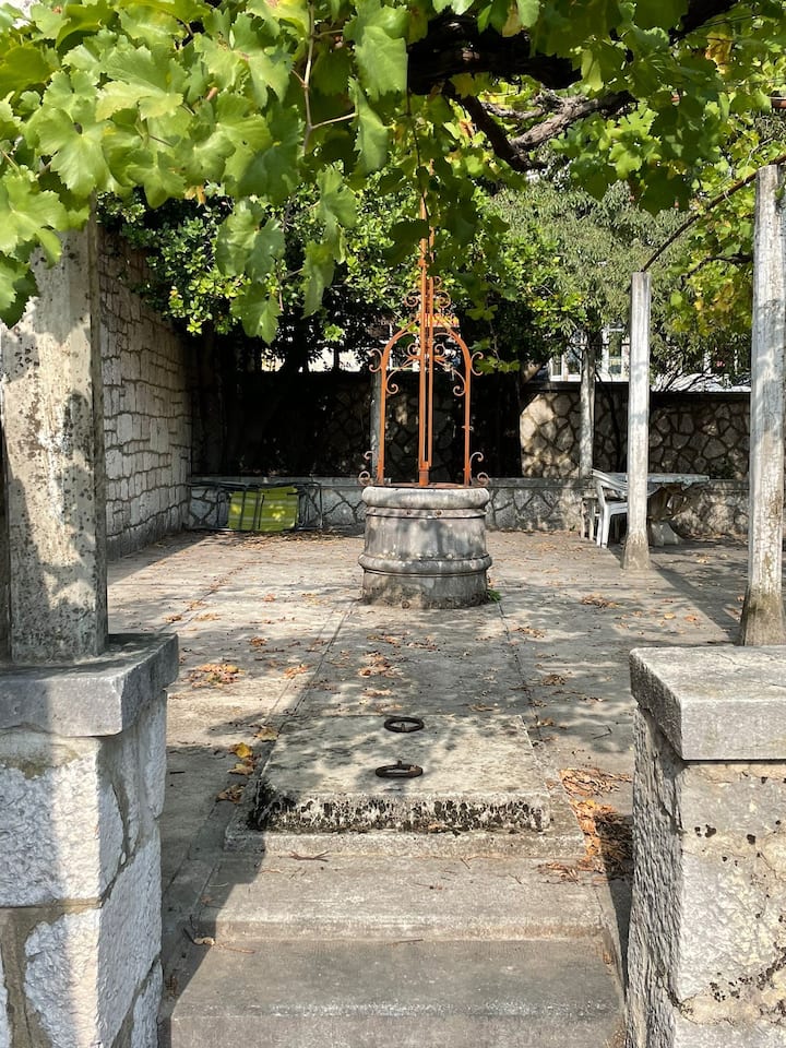 Historische Altbauwohnung - Imotski