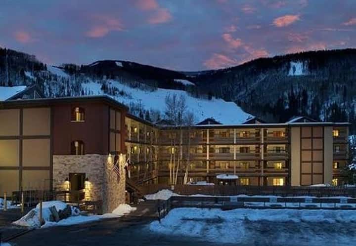 Vail Condo Walk To The Slopes - Vail, CO