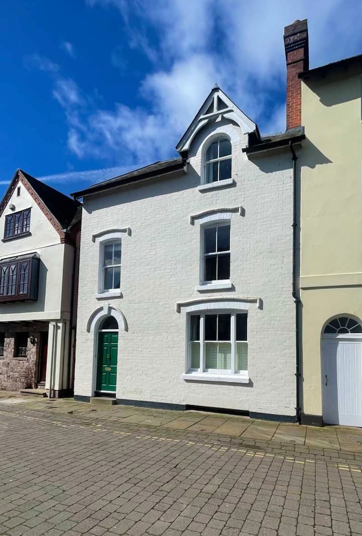 3 Palace Yard Hereford - Hereford