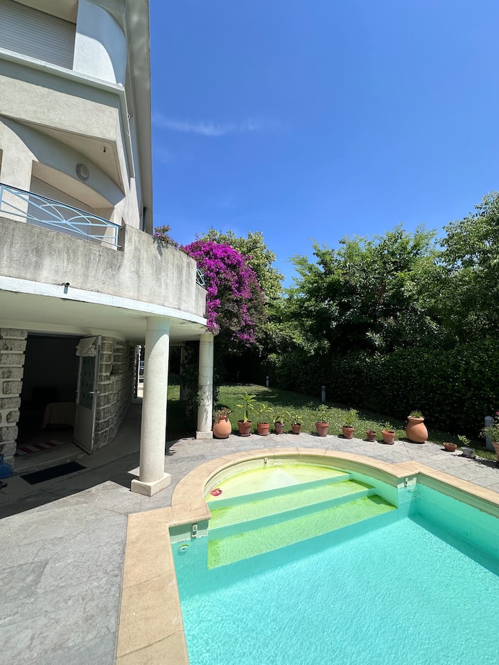 The Pool : Logement Partagé : Piscine - Marseille