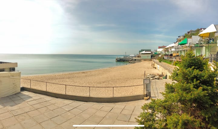 Совиньон пляж Аврора - Черноморск