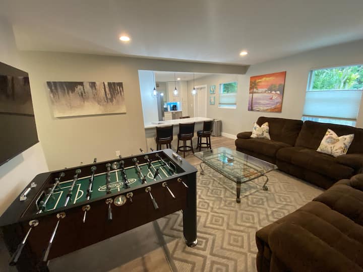 Cozy Corner Home - Stuart, FL