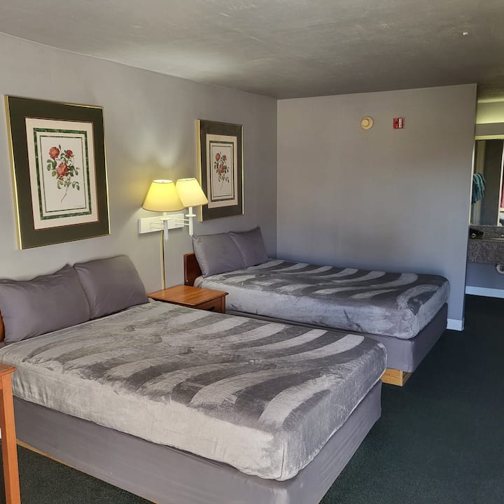 2 Full Bed Private Room 130 - Livingston, TX