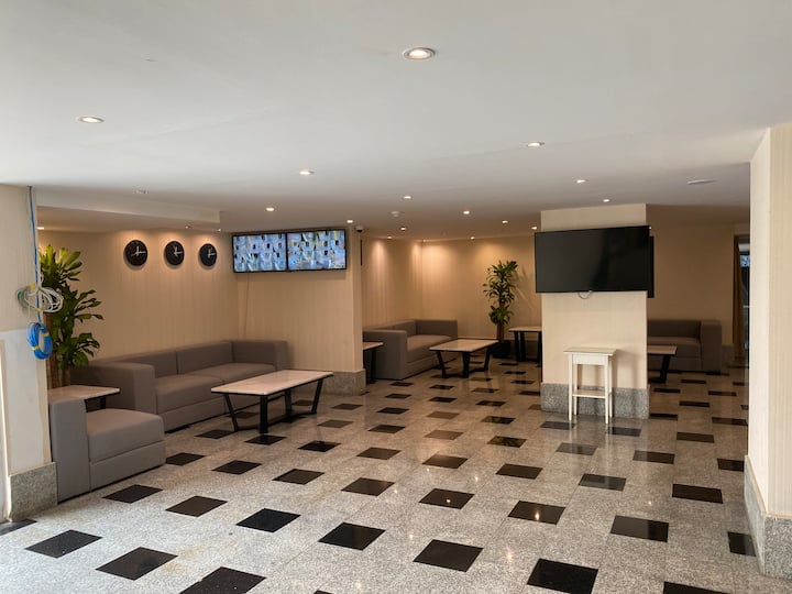 1 Br & Kitchen | Apartment With A Cozy Design - Jedda