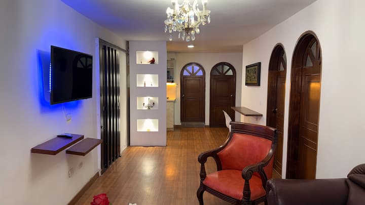 Apartamento Céntrico Y Acogedor. - Medellín, Colombia