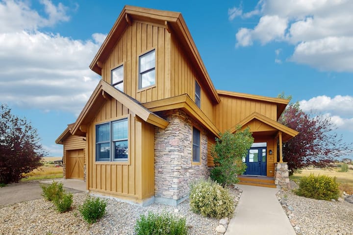 Stunning House W/ Mountain Views - Granby, CO