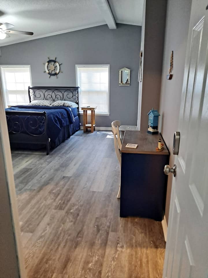 Modern 4br/2.5 Bath – Near Wakemed, Rex, Pnc Arena - Wake Forest, NC