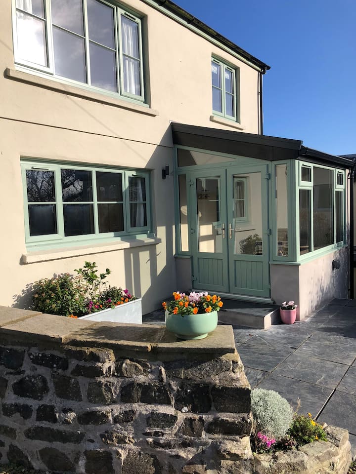 Rosemary Little House In The Valley - Solva