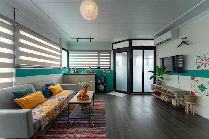 Center Old Quarter Hanoi |Safe & Sunny Apt W/ Lift - Hanoi